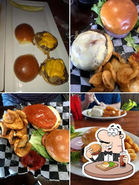 Bricks And Ivy Sports Tavern in Spring Grove - Restaurant menu and reviews