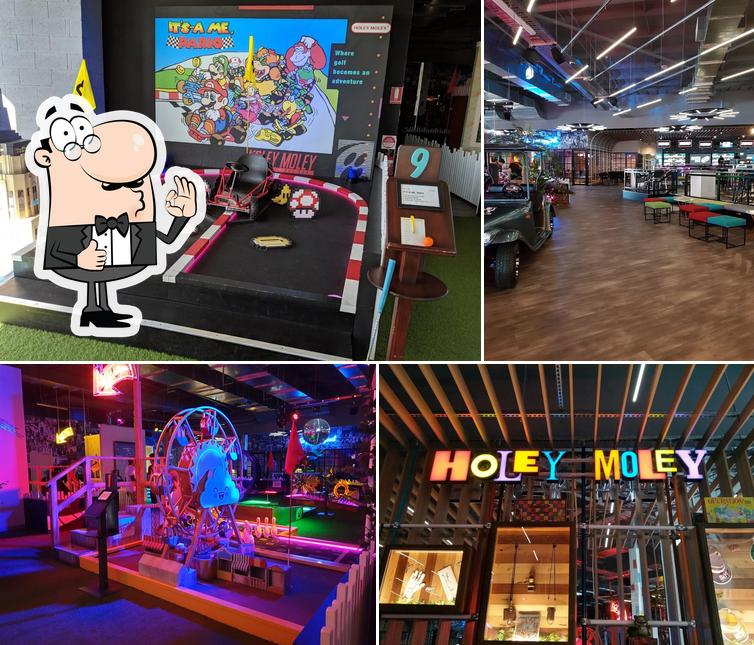 Holey Moley Golf Club Carousel in Cannington - Restaurant reviews