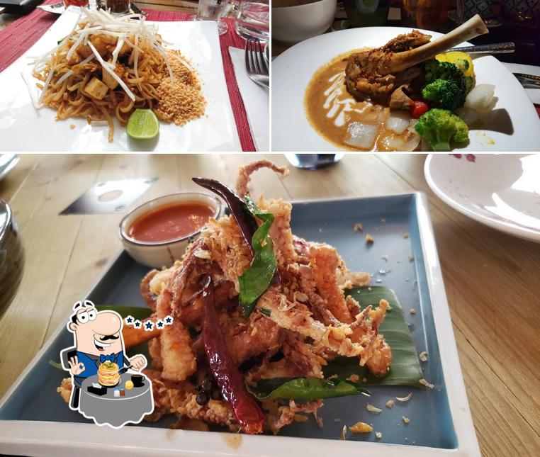Ruam, Hong Kong - Restaurant menu, prices and reviews