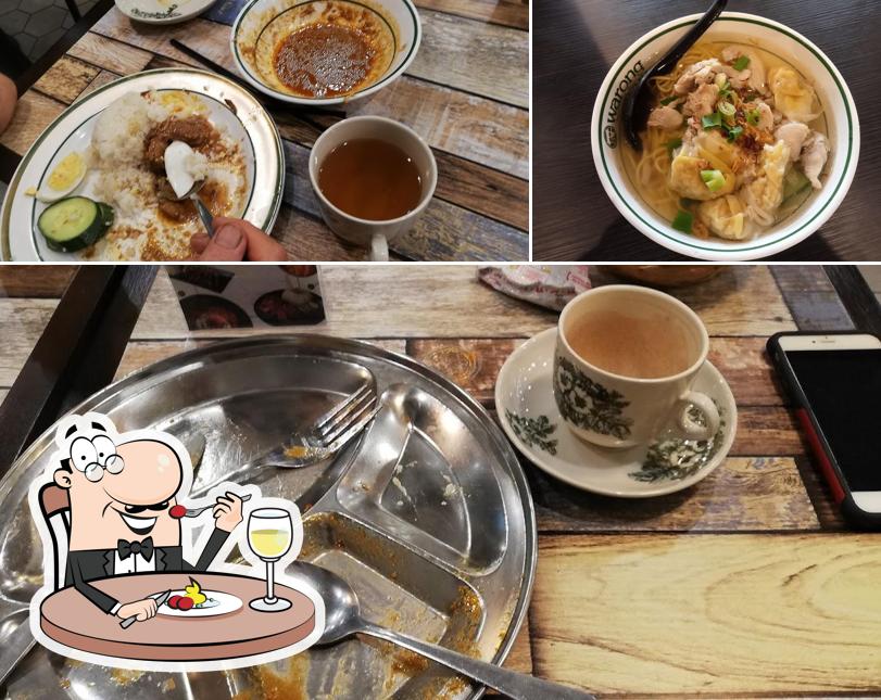 Warong Casuarina, Casuarina - Restaurant menu, prices and reviews