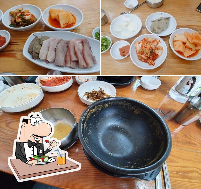 Restaurante 옛날진순대국, Anyang-si - Opiniones del restaurante