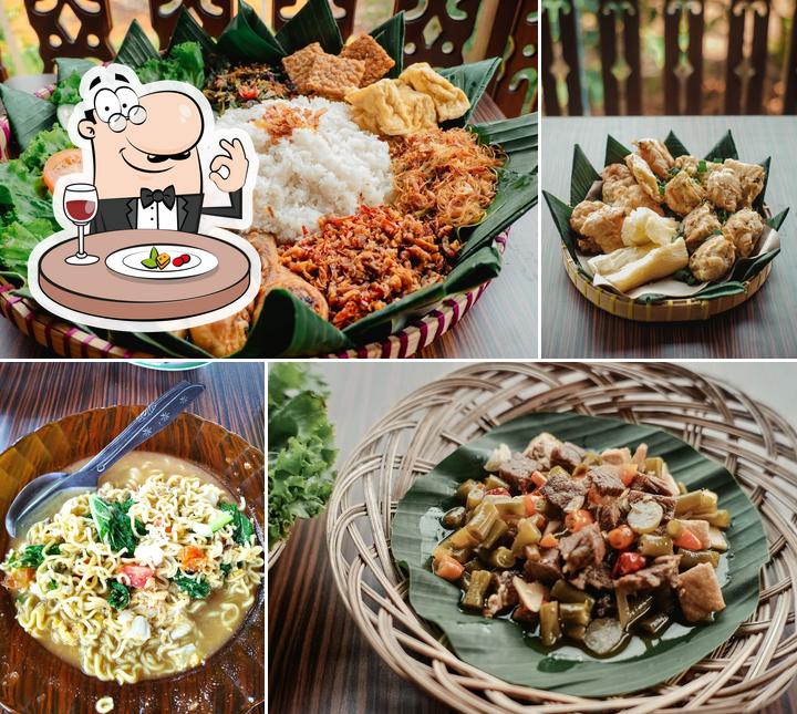 Lereng Bukit Cafe & Eatery, Semarang - Restaurant reviews