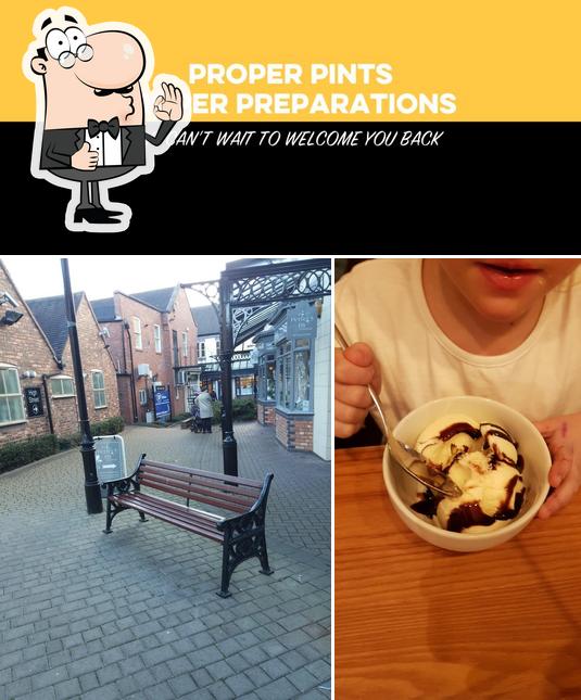 Merchant Cannock in Cannock - Restaurant menu and reviews