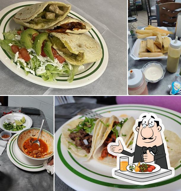 Mama Vicky's Pupusas y Mas in Plano - Restaurant menu and reviews