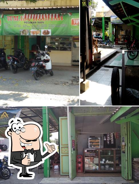 WM. Ibu Rodiyah, Kemantran - Restaurant reviews
