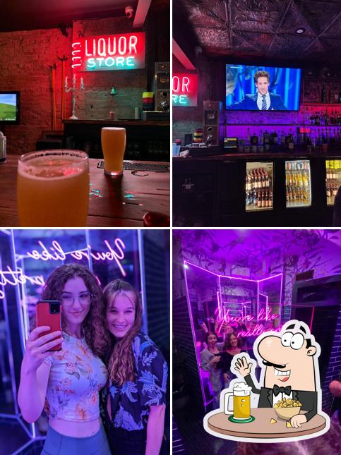 Top 5 restaurants with karaoke in Guelph, december 2025 - Restaurant Guru