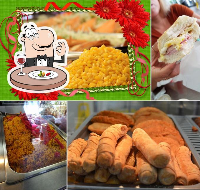 El Palacio de los Jugos, Hialeah - Restaurant menu, prices and reviews