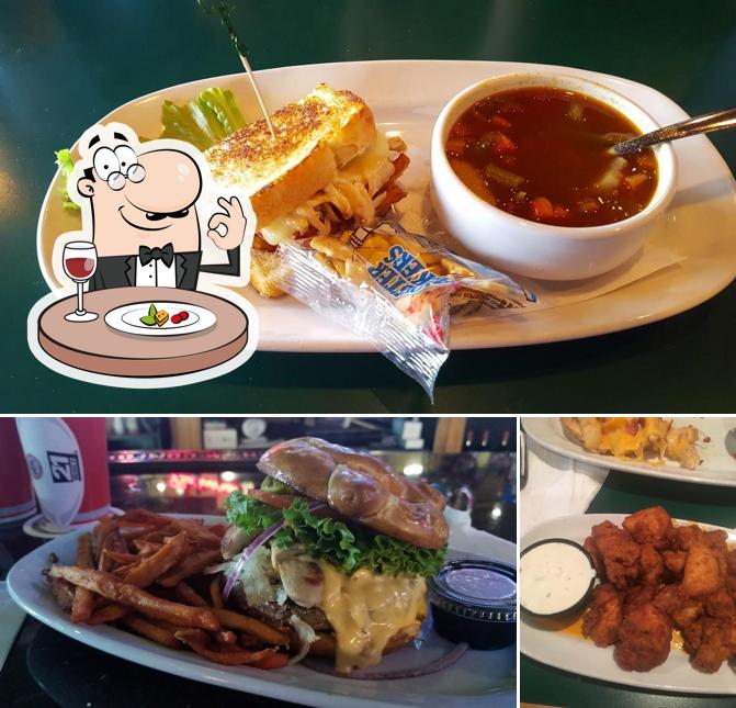 Putters Sports Grill - Maineville, Landen - Restaurant menu, prices and ...