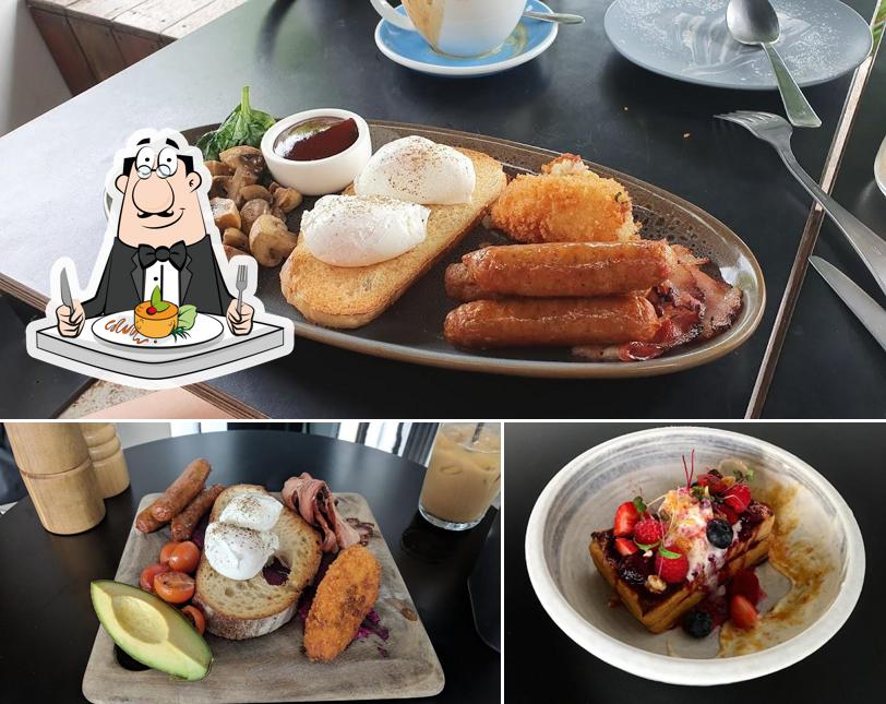 BLVD BAR & CAFE, North Lakes - Restaurant menu, prices and reviews