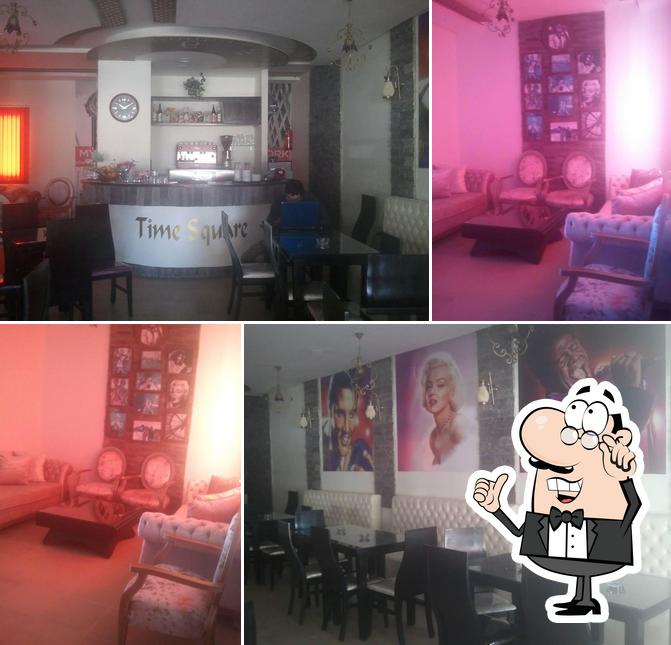 Time Square cafe, Monastir