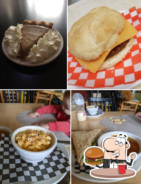 Chartreuse Moose, 100 Mile House - Restaurant menu, prices and reviews