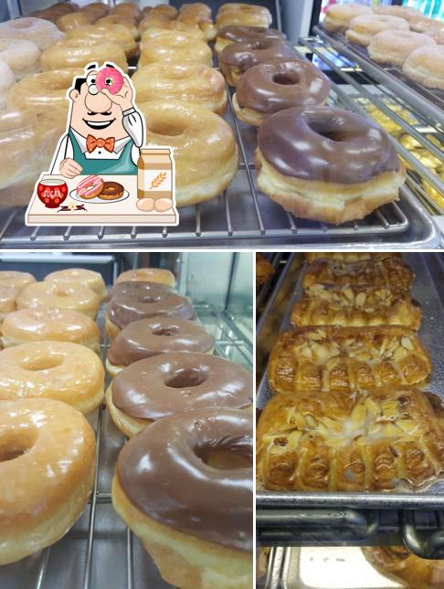 Donut World in Mission Viejo - Restaurant menu and reviews
