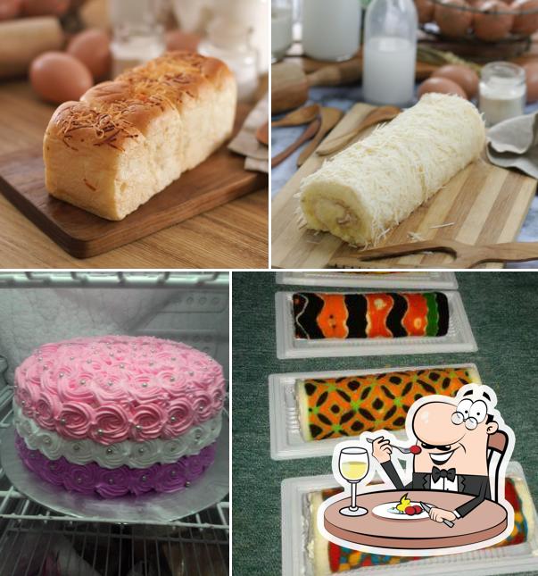 Lemon Tree Bakery Dan Cake, Jakarta, Jl. Dewi Sartika No.256 ...