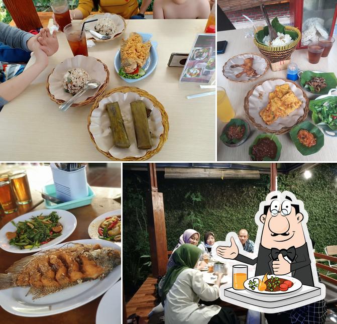 Rumah makan Saung Sarasa restaurant, Subang - Restaurant menu and reviews