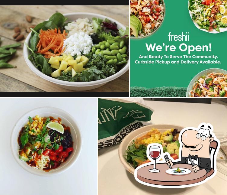 Freshii, 5100 Erin Mills Pkwy in Mississauga - Restaurant menu and reviews