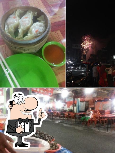 Pagaruyung Square restaurant, Medan - Restaurant reviews