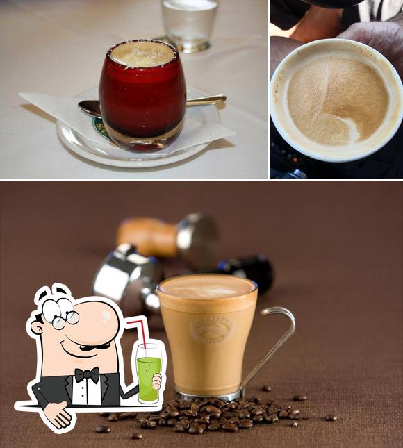 Zarraffa's Coffee Yamanto, Yamanto Village Square, 428 Warwick Rd in ...
