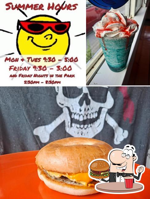 Pirates Den, Dayton - Restaurant menu, prices and reviews