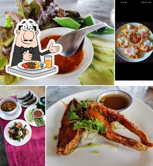ร้านอาหารลานนาตามสั่ง&ข้าวแกง restaurant, Tha Sala - Restaurant reviews