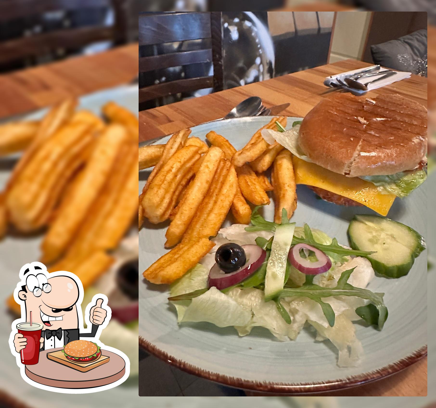 Halloumi Brothers restaurant, Berlin - Restaurant reviews