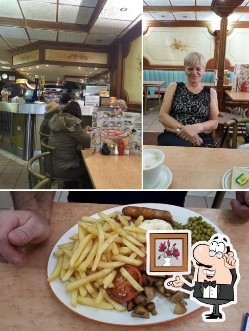Poppins Sutton, London - Restaurant menu, prices and reviews