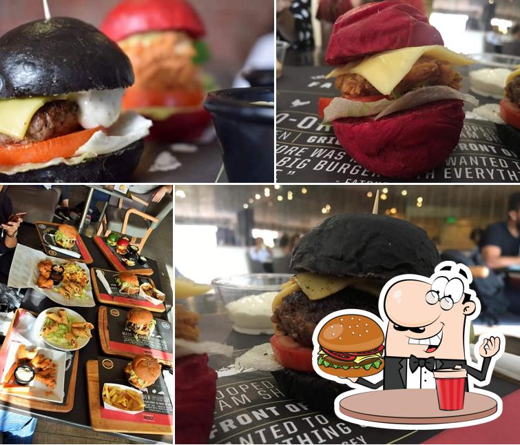 Fatburger restaurant, Sheikh Zayed City, Beverly Hills - Restaurant ...