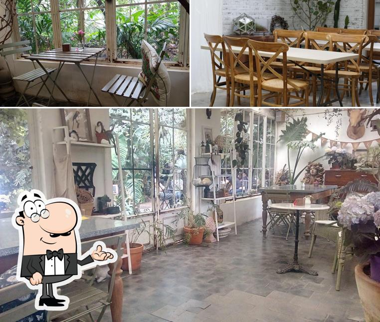 Little Tree Garden Café, Tha Kham - Restaurant menu, prices and reviews