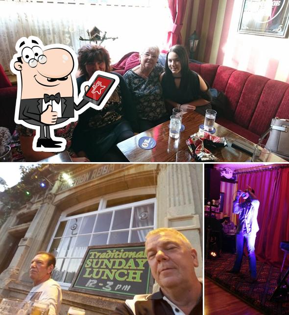 Lyceum Tavern in Newport - Restaurant reviews