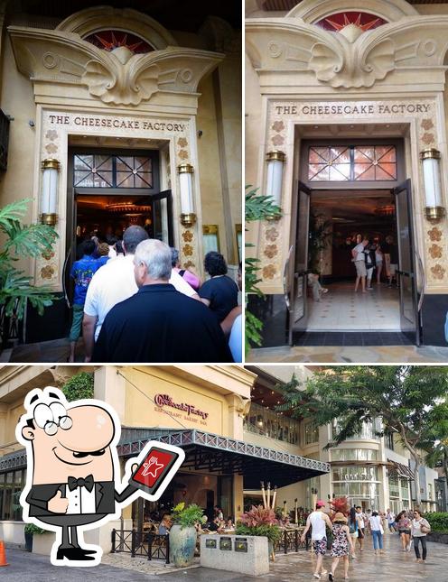 The Cheesecake Factory in Honolulu - Restaurant menu and reviews