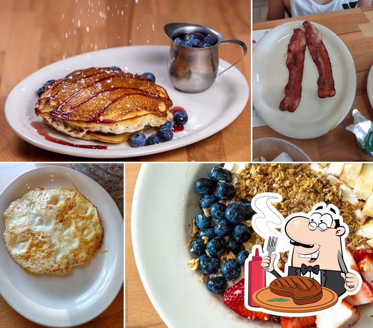 Himes Breakfast House in Tampa - Restaurant menu and reviews