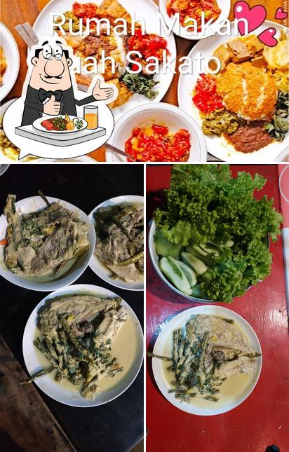 RM Padang Tuah Sakato restaurant, Denpasar - Restaurant reviews