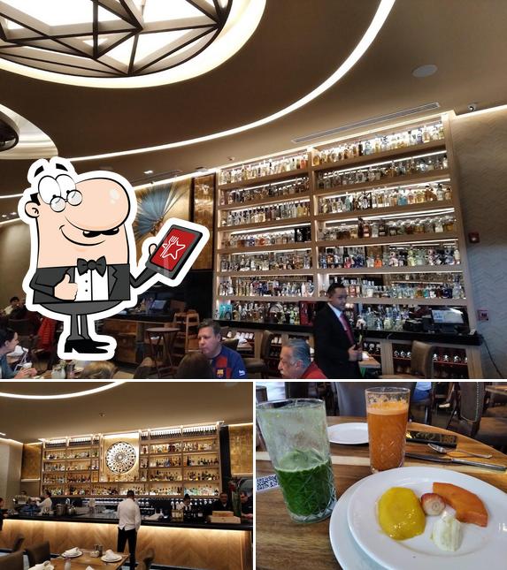 Saks Oasis Coyoacán, Ciudad de México - Menú del restaurante, precios y ...