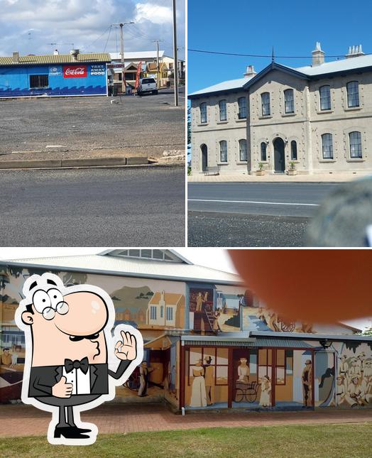 Parade Fish Shop in Port Macdonnell - Restaurant menu and reviews
