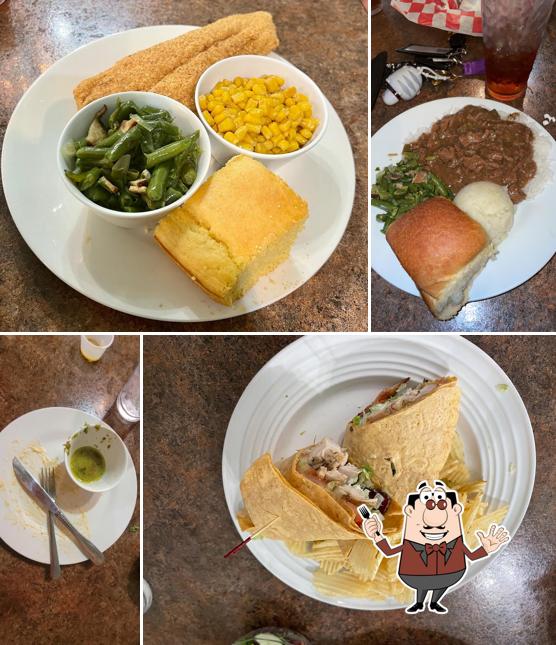 The Farmhouse Cafe' & Mercantile, Bay City - Restaurant menu, prices ...