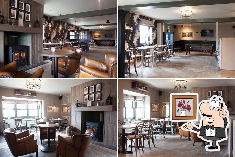 Top 3 restaurants with chicken & chips in Llangefni, december 2025 ...