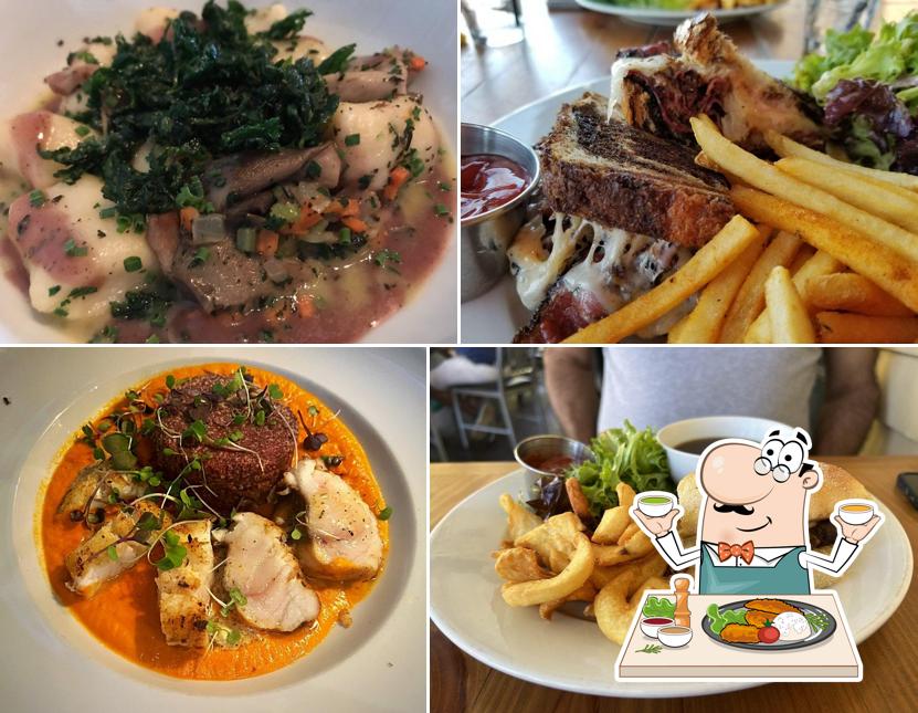 Century House, Woodstock - Restaurant menu, prices and reviews