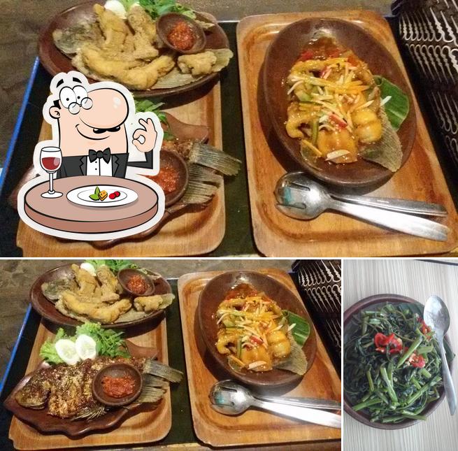 Respati Restoran dan Hall restaurant, Madigondo - Restaurant reviews