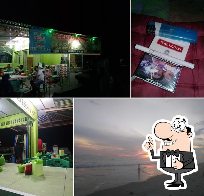 pecal ayam humaira restaurant, Lingkuang Aua, 6M93+XF2 - Restaurant reviews
