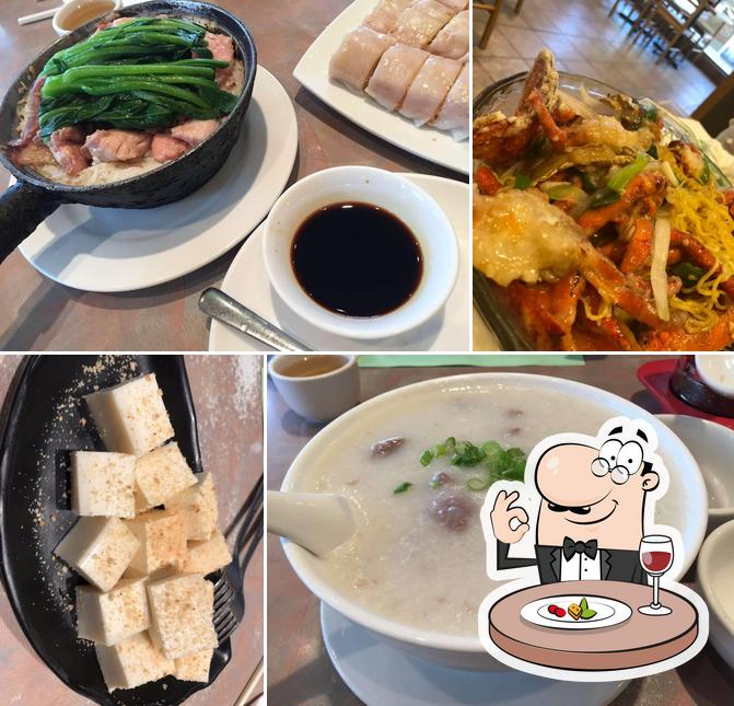 Congee Wong, 10 Ravel Rd in Toronto - Restaurant menu and reviews
