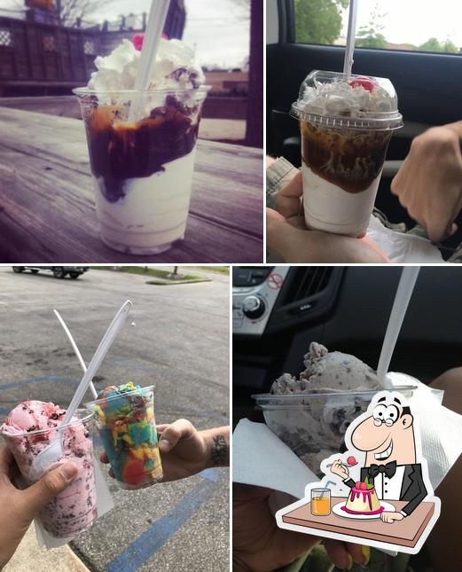 Captain Sundae, 247 W 40th St in Holland - Restaurant menu and reviews
