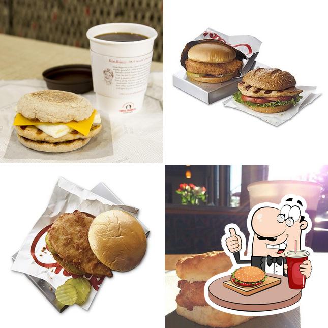 Chick-fil-A, 4050 Dowlen Rd in Beaumont - Restaurant menu and reviews