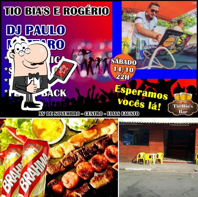 Tio Bia's Bar, Elias Fausto