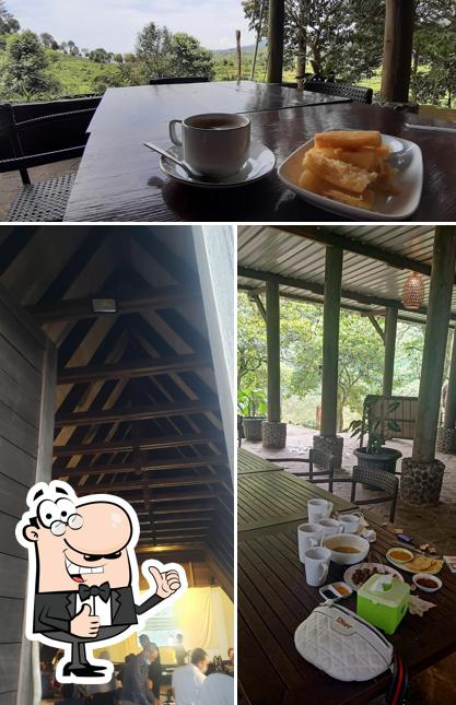 Telaga Warna Resort & Resto, Ciloto - Opiniones del restaurante