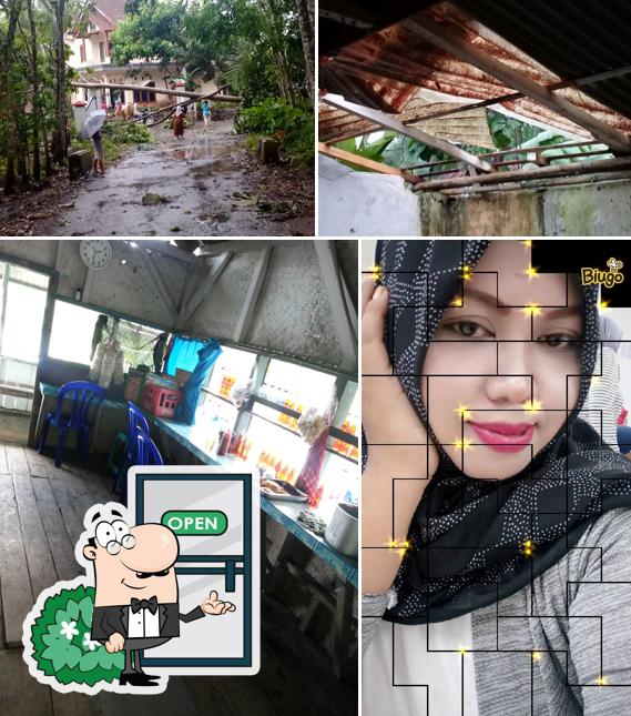 Warung Nasi Bu Ade, Madura - Restaurant reviews