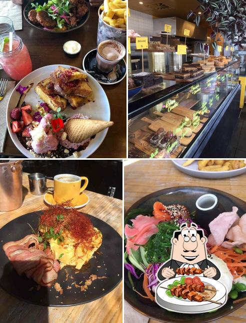 Woolfy's, Auckland - Restaurant menu, prices and reviews