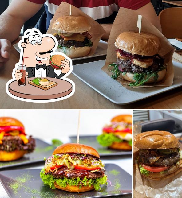 The Maestro Burger, Warsaw - Restaurant menu, prices and reviews