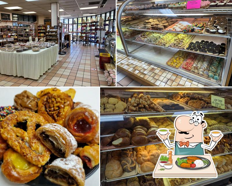 Heidelberg Pastry Shoppe, Arlington - Restaurant menu, prices and reviews
