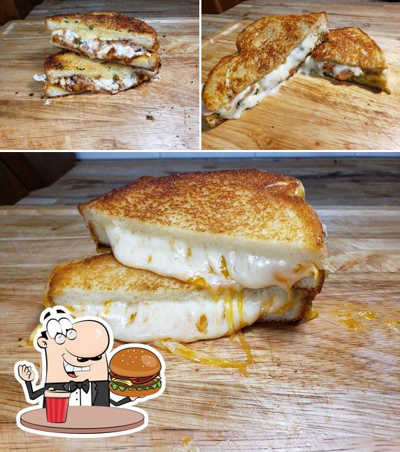 Cheesy Street, Phoenix - Restaurant menu, prices and reviews