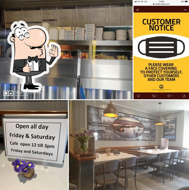 Findlay's Fish Bar & Diner in Fraserburgh - Restaurant menu and reviews