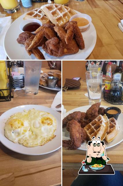 Freddie G's Chicken and Waffle, St. Louis - Restaurant menu, prices and ...
